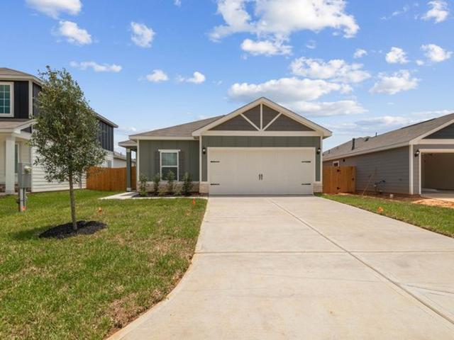 16442 Blossom Grove Dr, Conroe, TX 77303