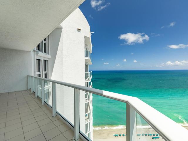 16445 Collins Ave PH12B, Sunny Isles Beach, US, FL
