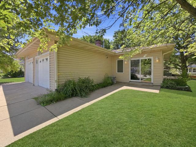 1644 Bayberry Lane