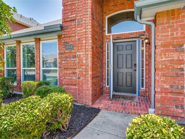 1644 Bennington Drive