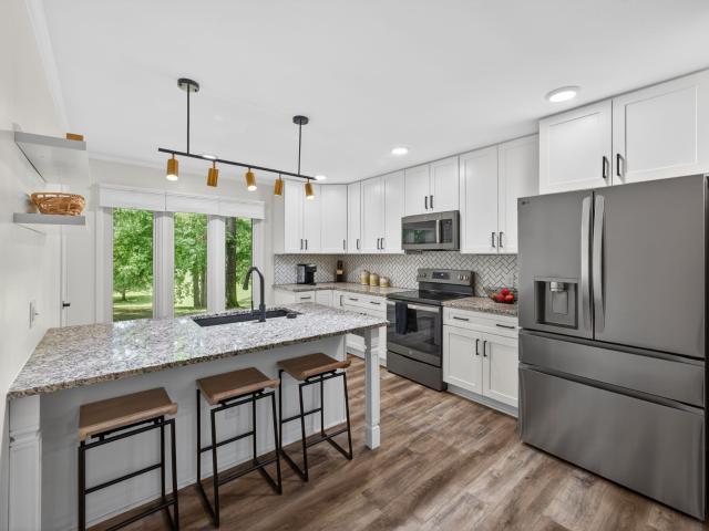 1644 Carriage Ln