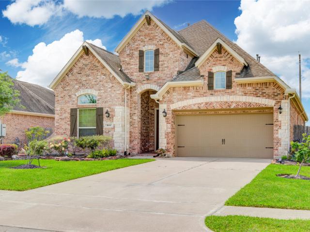 1644 Longwood Glen Ln, Friendswood, TX 77546 | MLS #36953 | Compass