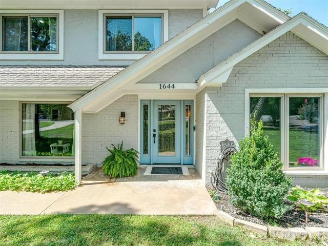 1644 Red Fox Road