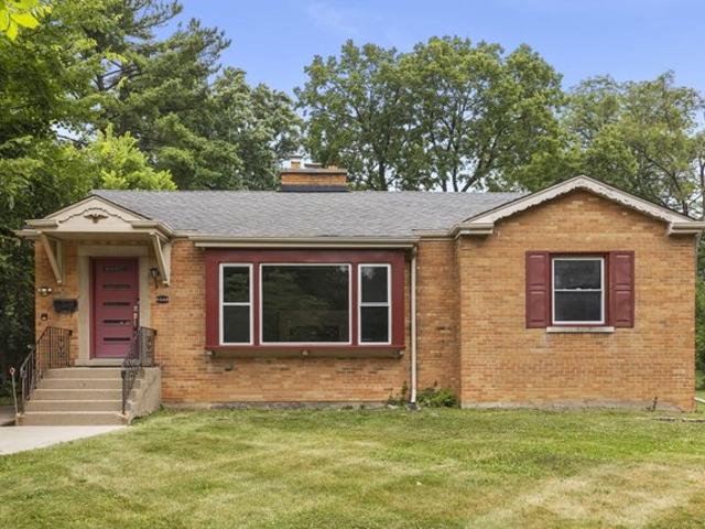 1644 th St, Homewood, IL 60430