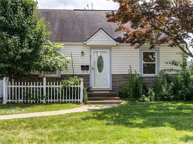 1644 37th St NW, Canton, OH 44709