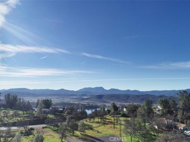 16452 Eagle Rock Rd, Hidden Valley Lake, CA 95467
