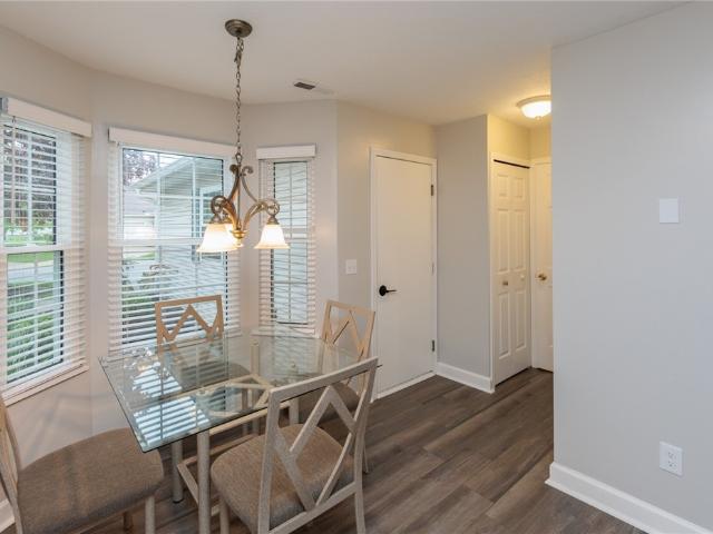 16457 Emerald Point