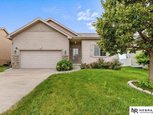 16454 Virginia St, Omaha, NE 68136