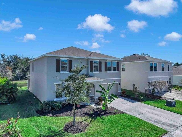 16454 Woodside Gln, Parrish, FL 34219