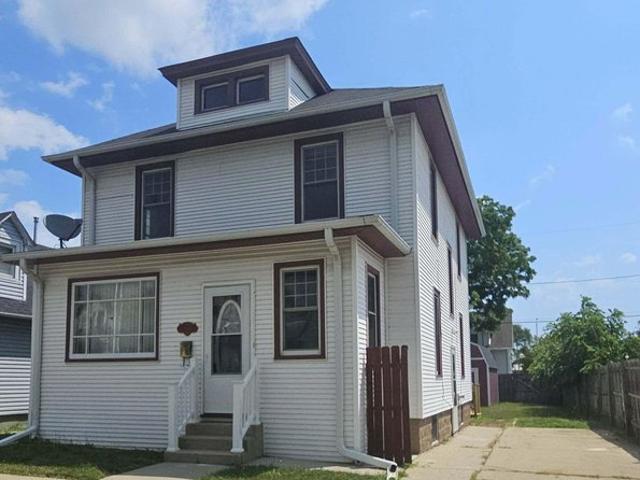 1645 Morton Ave, Racine, WI 53403