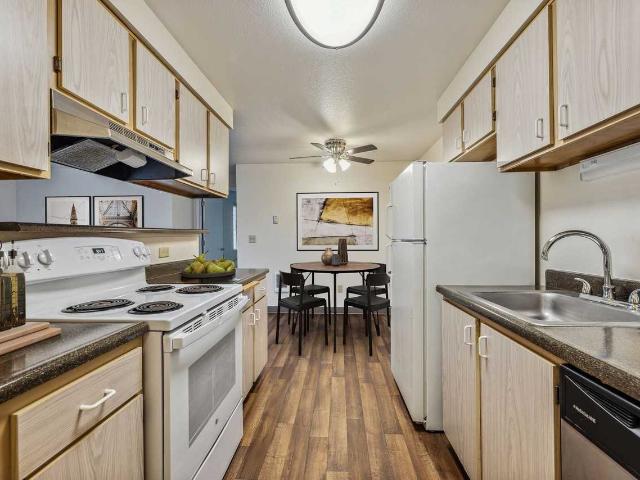 1645 NE 20th Street 2 Bedroom Apartment for Rent at 1645 Ne 20th St, Gresham, OR 97030 Gresham North Central