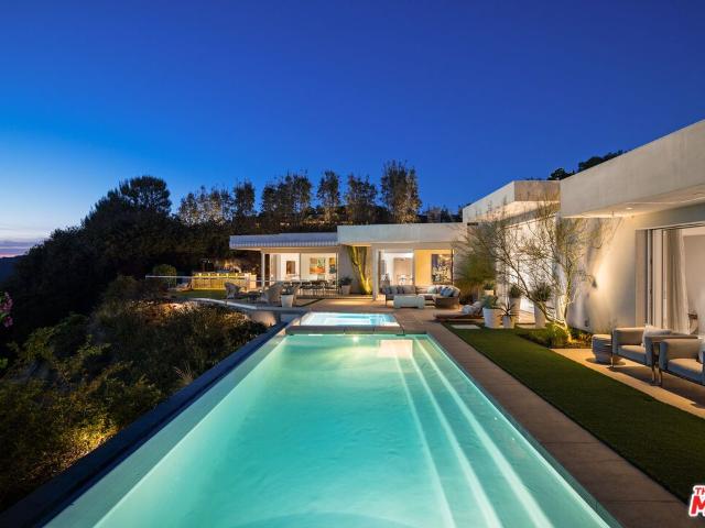 1645 Carla Ridge, Beverly Hills, CA