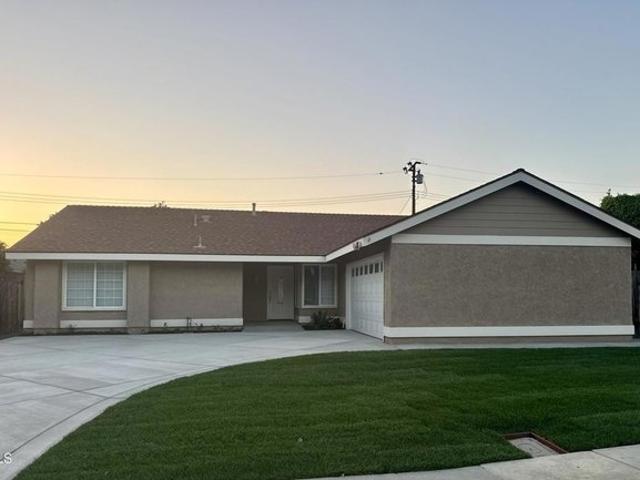 1645 Dewayne Ave, Camarillo, CA 93010