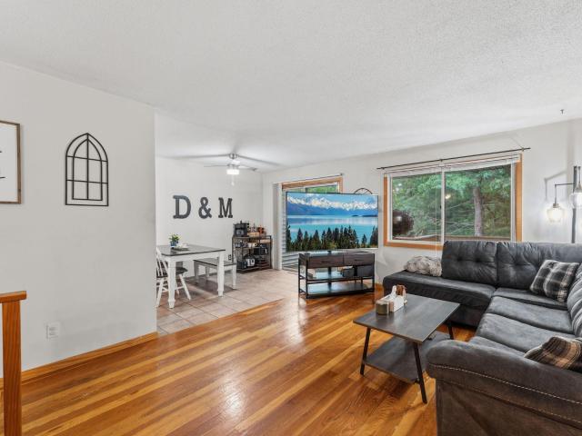 1645 Hickory Lane