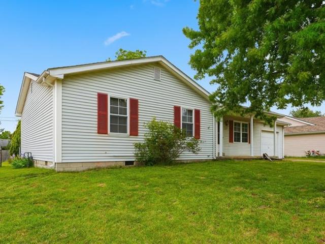 1645 Highview Cir, Frankfort, KY 40601