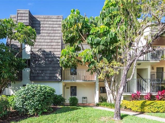 1645 Spoonbill Ln Unit C, Naples, FL 34105