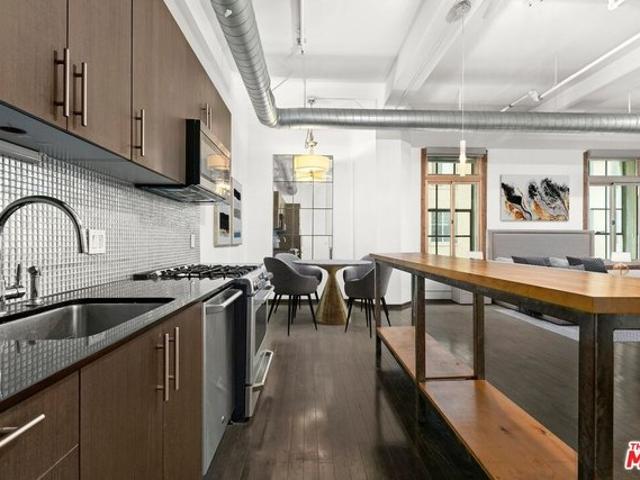 1645 Vine St Apt 301, Los Angeles, CA 90028