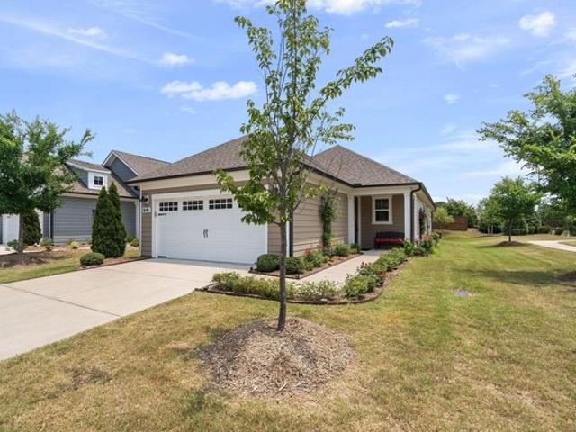 1645 White Admiral St, Fuquay Varina, NC 27526