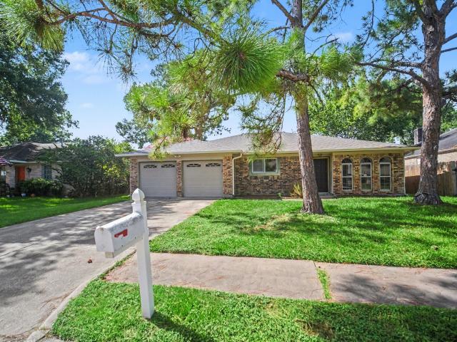 16463 Hickory Knoll Drive