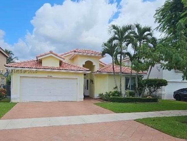 16461 SW 103rd Ter, Miami, FL 33196