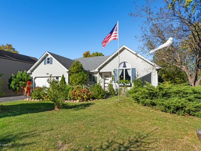 16462 Ivy Ln, Plainfield, IL 60586 | Compass