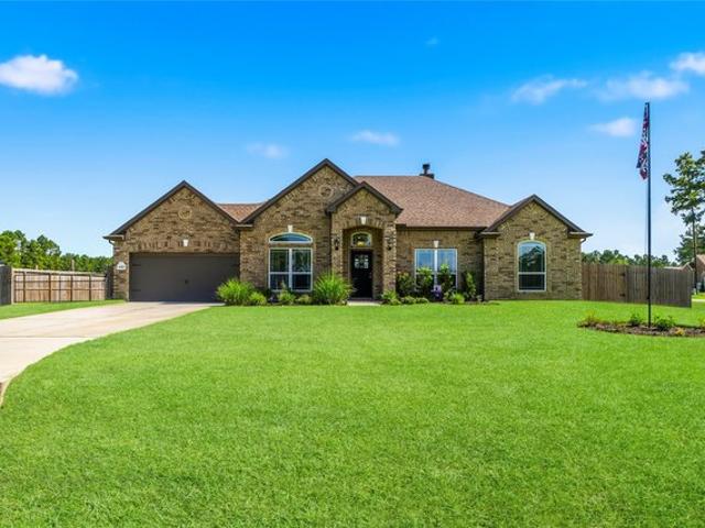16465 Stonewall St, Conroe, TX 77303