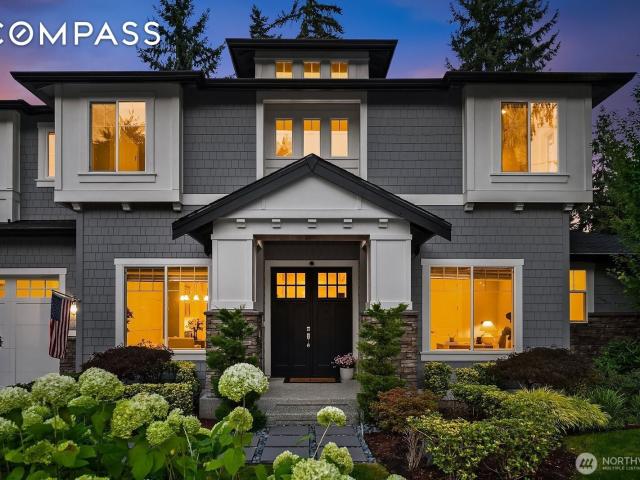 1646 th Ave SE, Bellevue, WA