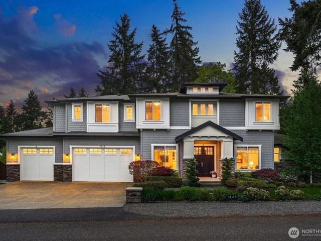 1646 th Ave SE, Bellevue, WA 98004