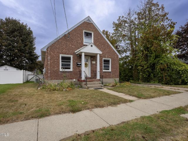 1646 Van Cortland Street