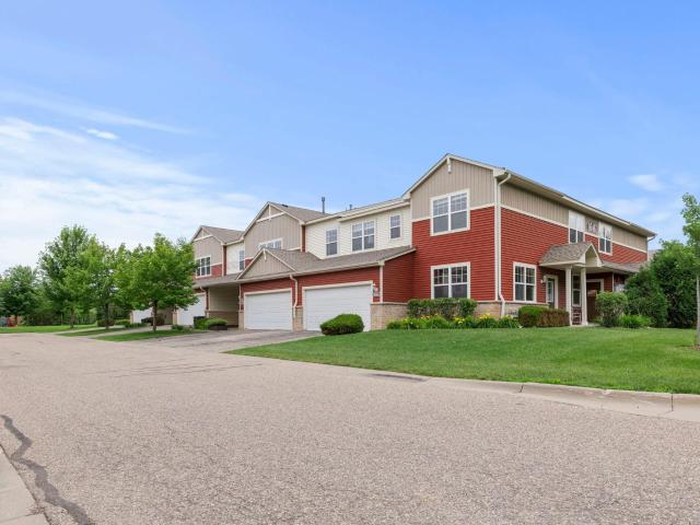 1646 White Pine Way # B