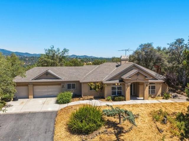 16475 Crestridge Ave, Sonora, CA 95370