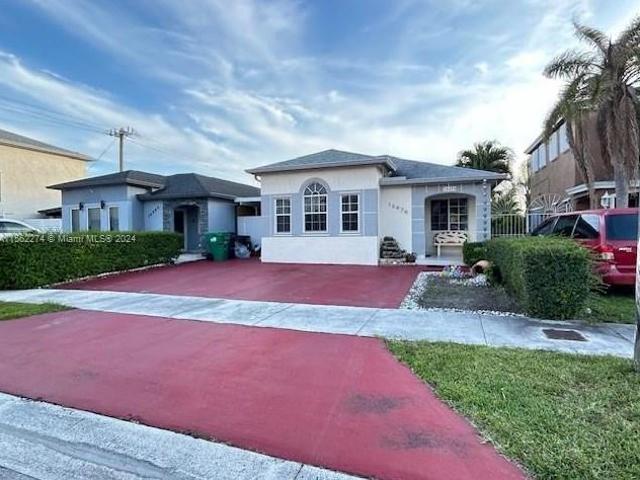 16476 SW 139th Ct, Miami, FL 33177