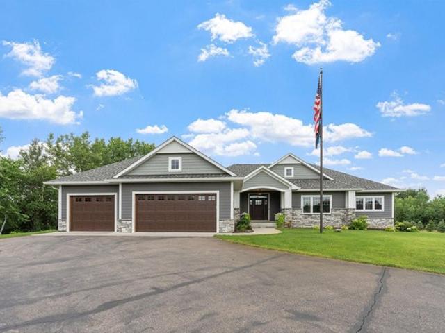 16479 Kiska St NE, Ham Lake, MN 55304