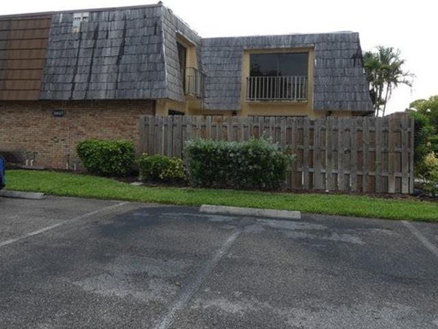1647 Park Meadows Dr Apt 2, Fort Myers, FL 33907