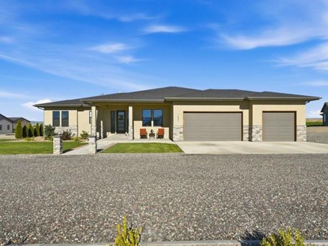 1647 Saddle Ring Ct, Loma, CO 81524