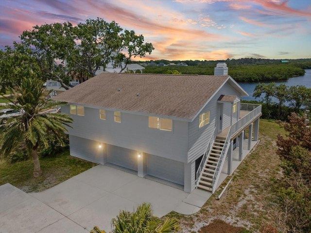 1647 Sea Breeze Dr, Tarpon Springs, FL 34689
