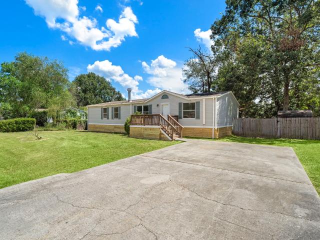 16482 Pisces Road