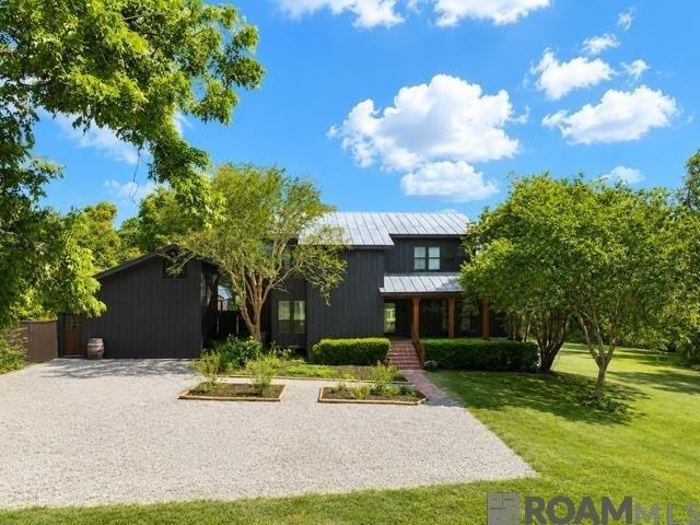 16488 E Spanish Oaks Ct, Prairieville, LA 70769