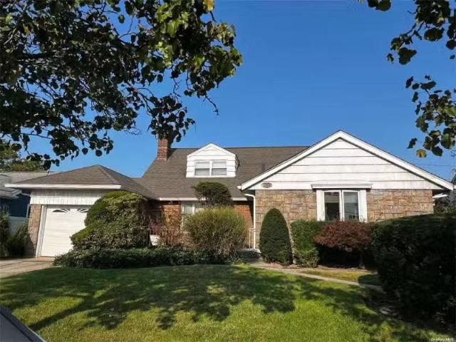 1648 N Central Avenue, Valley Stream, NY 11580