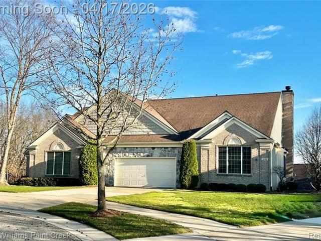 1648 Boulder Ct Unit 31, Rochester, MI 48306