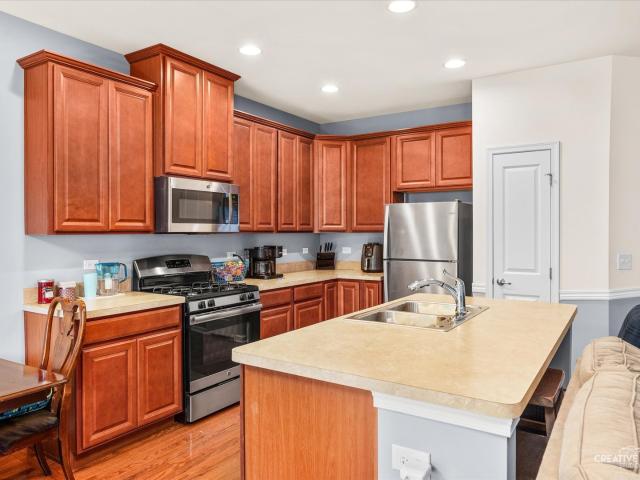 1648 colchester lane