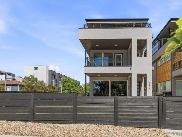 1648 Lowell Boulevard