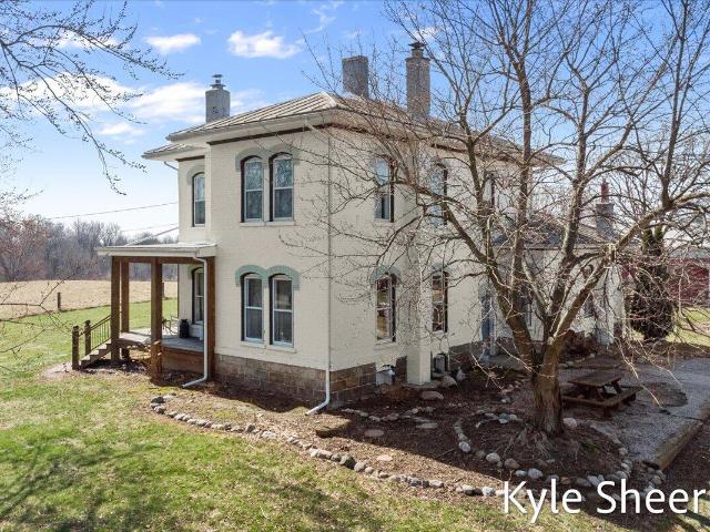 1648 S Johnson Road