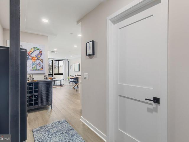 1648 50 Ridge Ave, Unit 301, Philadelphia, PA 19130 | MLS #PAPH2592 | Compass