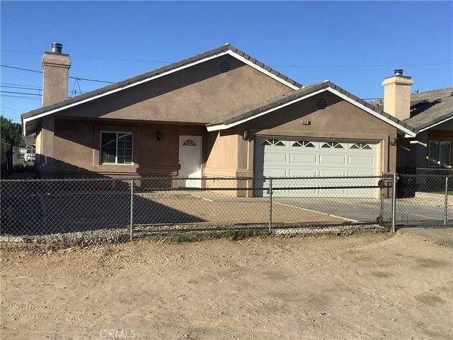 16493 Live Oak St, Hesperia, CA 92345