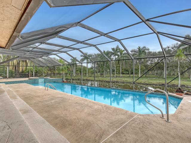 16494 Deer Path Ln, Wellington, FL 33470 | MLS #B26003