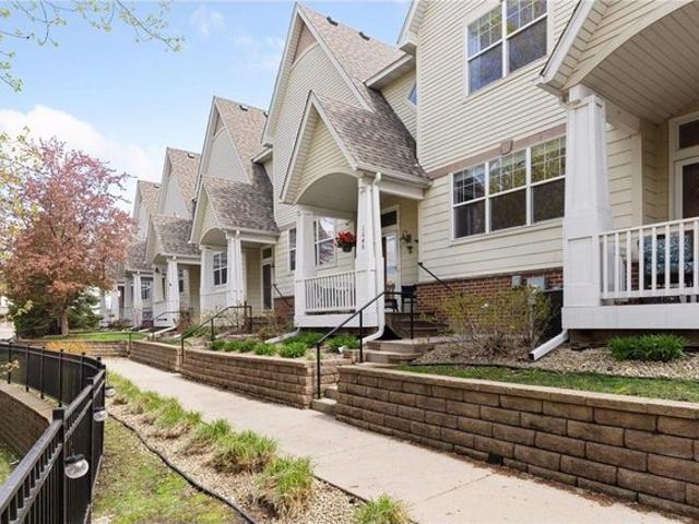 1649 Arona St Unit 6, Falcon Heights, MN 55108