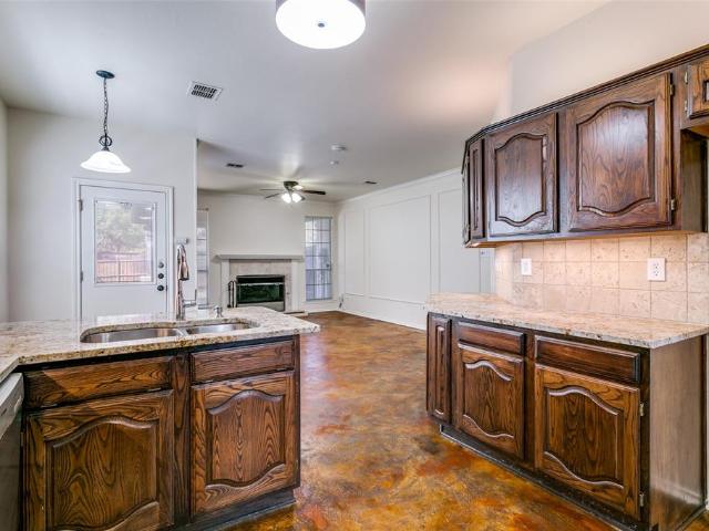 1649 Bennington Dr, Carrollton, TX 75007 | MLS #21220