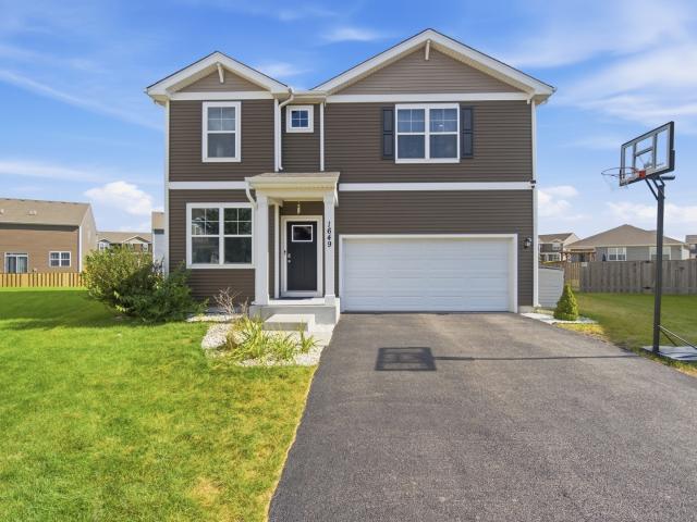 1649 Emma Court