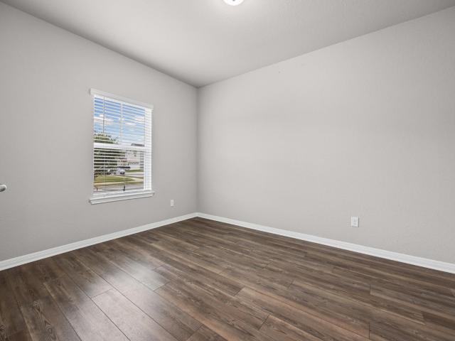1649 Settlers Glen Dr